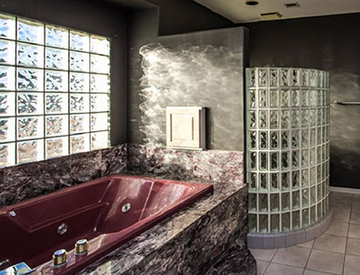 Bathroom remodeling trends from the last 100 years. - Gold Heat